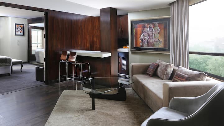 Four Points Sheraton Lahore | Modern Luxury Stay - Lahore