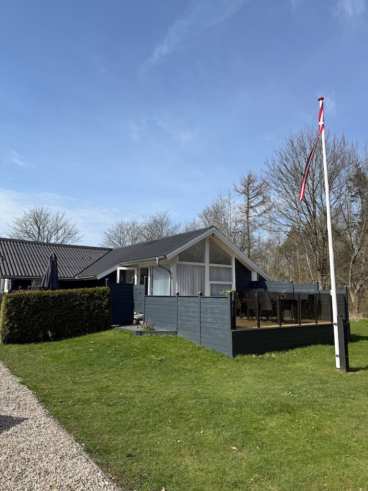 Personligt Og Charmerede Sommerhus - Denmark