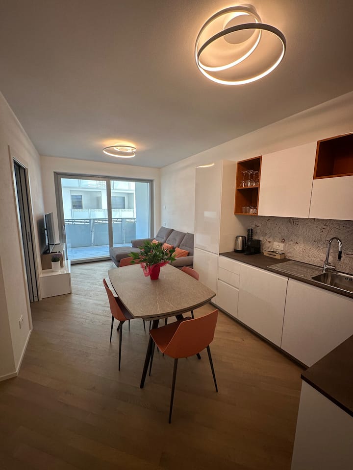 Casadelmo: Appartamento Accogliente E Moderno. - Sondrio