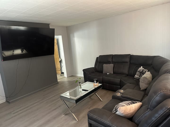 Nfl Draft Rental - Monroeville, PA