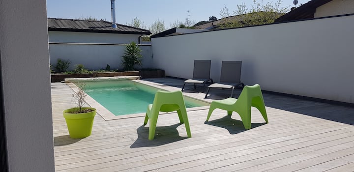Maison De Plain-pied Avec Piscine – Confort Assuré - Saint-Médard-en-Jalles
