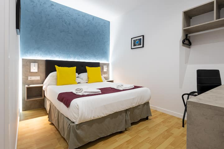 Paseo Double Room At Las Ramblas - Barcelona