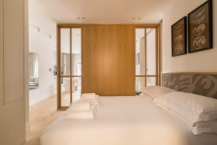 Covent Garden Studio - Netflix & Nespresso - London