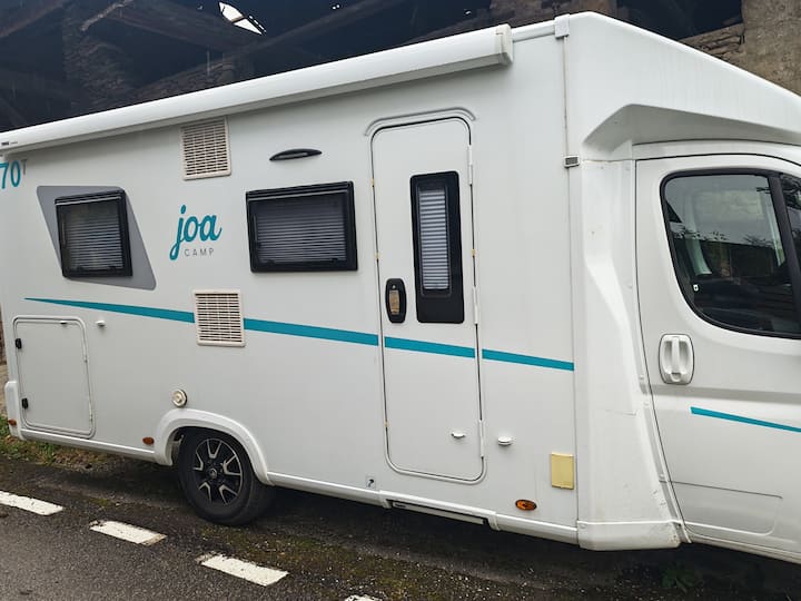 Camping-car En Camping. 
Aventure Et Confort. - Pralognan-la-Vanoise