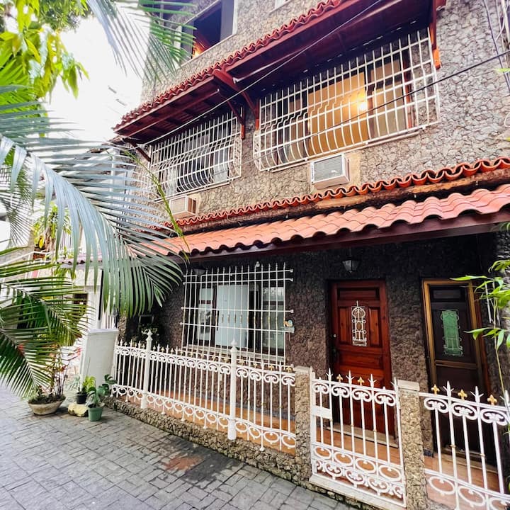 Casa Na Vila Em Copacabana - Rio de Janeiro