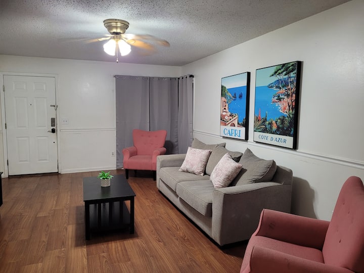 Quiet, Peaceful, 3 Bed 2 Bath Near Fsu & I10hwy - Tallahassee, FL