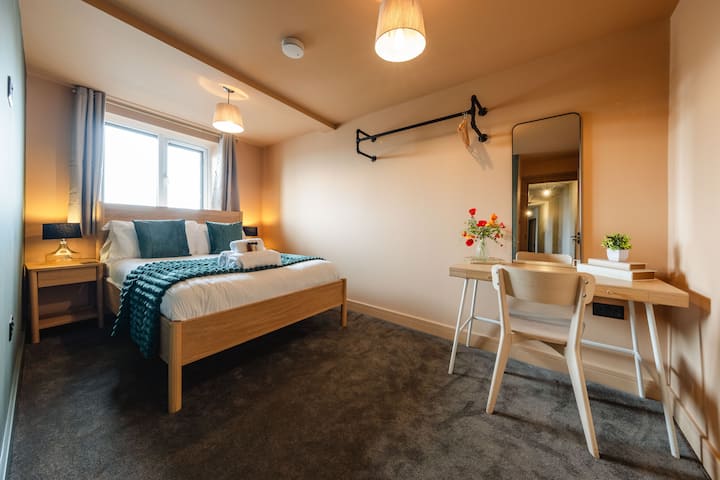 Westbury Collection - The High Street Retreat - Bristol