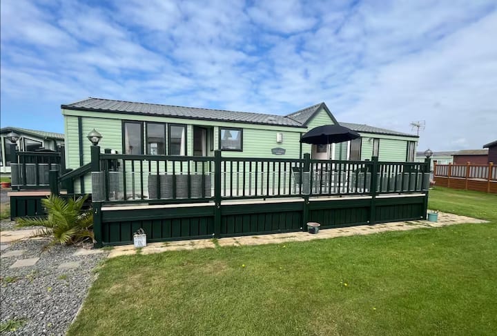 Platinum - 252 - Aberdovey