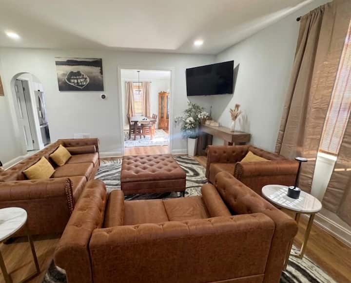 The Coffee House, Relax, Recharge, Repeat - Baltimore, MD