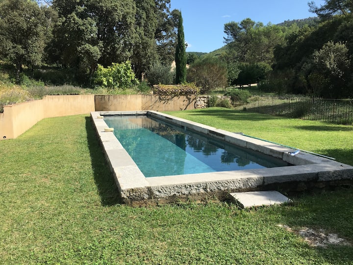 Loue Maison Spacieuse - 10 Couchages, Piscine - Roquefort-la-Bédoule