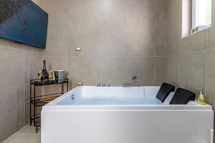 Appartamento Luxury Con Vasca Idromassaggio - Porto Torres