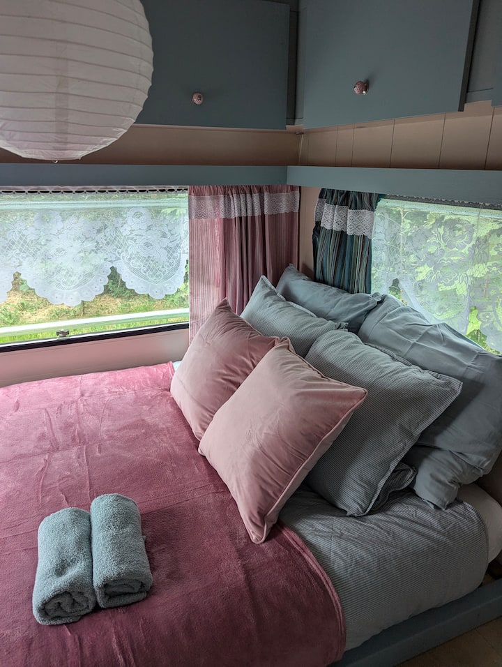 Sweet Caravan - Frise