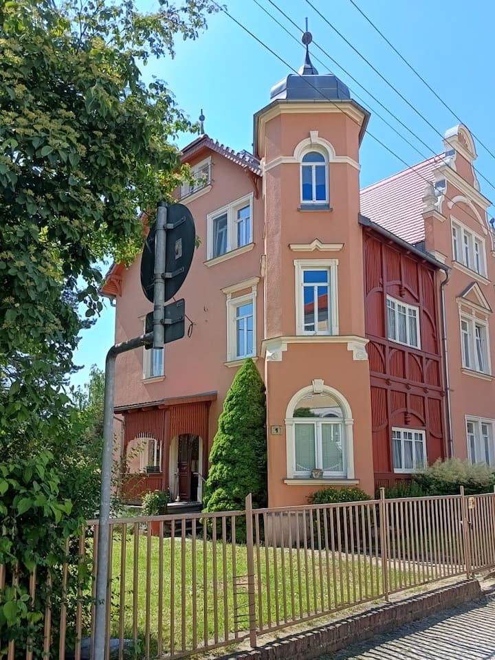 Ferienwohnung Schurig:
Ihr Zuhause Auf Zeit. - Pulsnitz