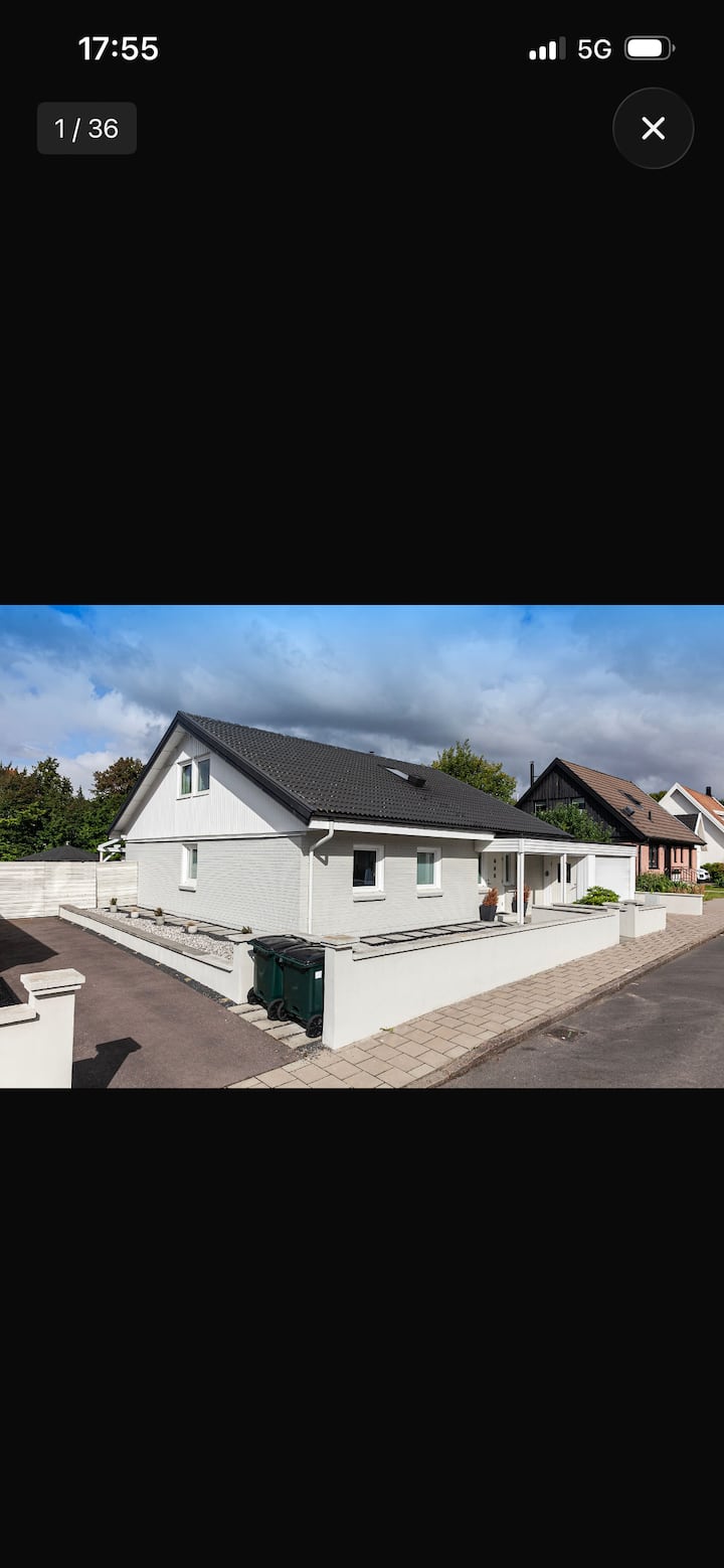 Villa I Lugnt Och Bekväm Område Nära Centrum - Helsingborg