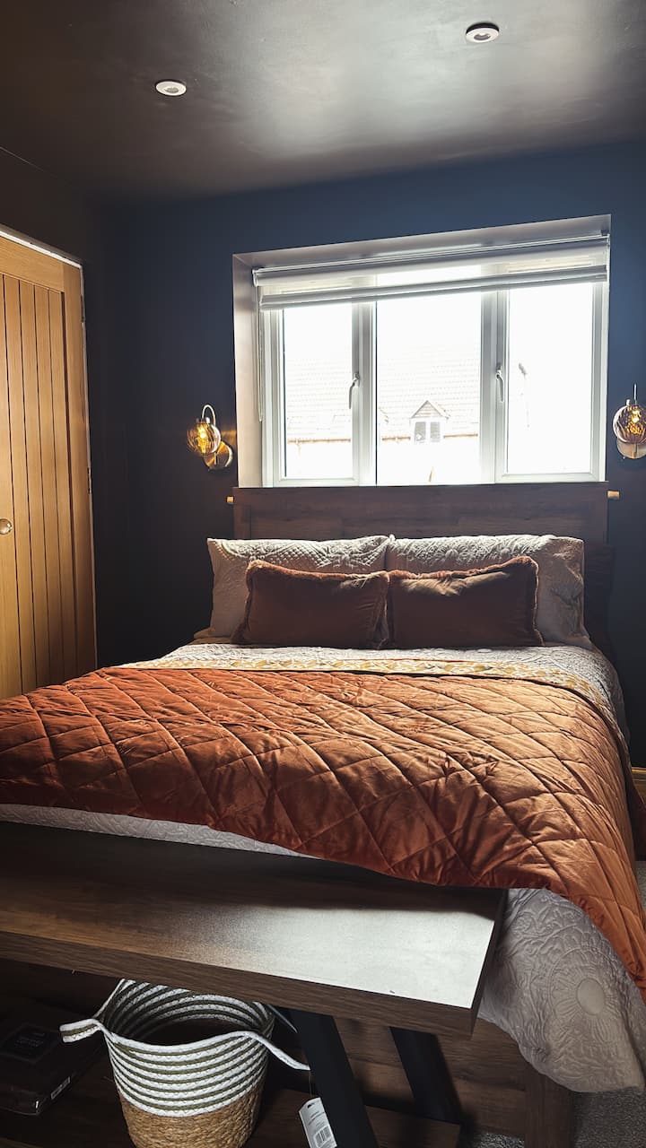 Homely Apartment In Quedgeley, Gloucester - Gloucester