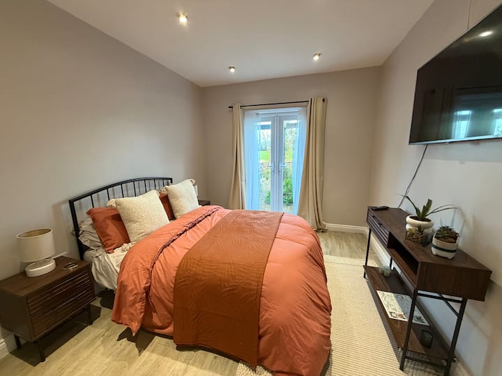 Relaxing And Tranquil Countryside Garden Annex - Bridgend