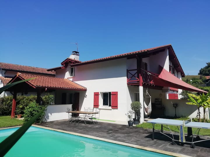 Appart Dans Villa Au Calme Idéal Pour Des Vacances - Biarritz