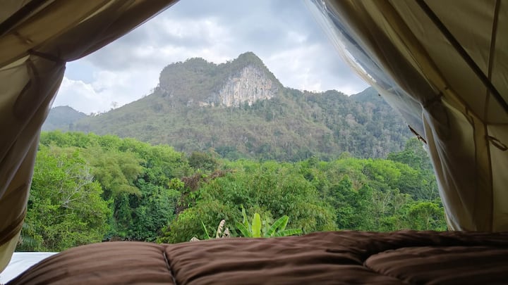 เต็นท์กระโจม ริมน้ำ วิวภูเขา พัดลม 2 - Thaïlande