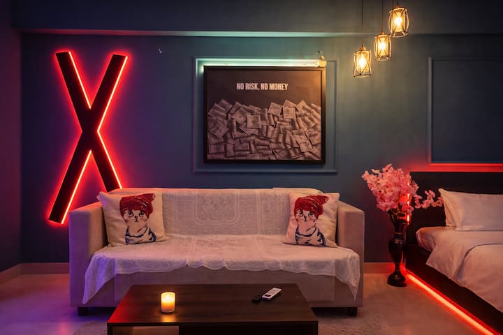 Astoria Stays | Luxe Bathtub Retreat - China