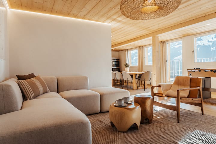 Hidden Retreats | The Roof - Kiental BE