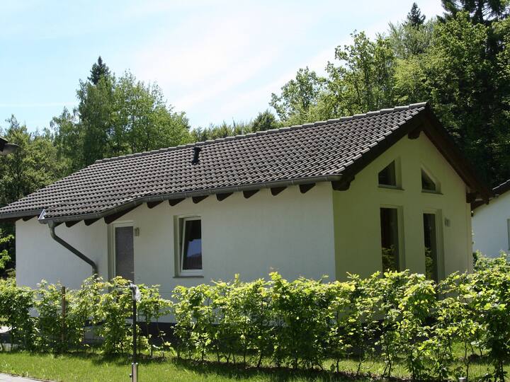 Bungalow En Eifel Près De La Forêt - Gerolstein