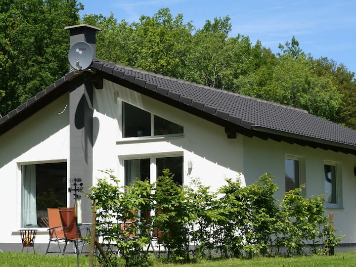 Bungalow à Eifel Près Des Montagnes - Gerolstein