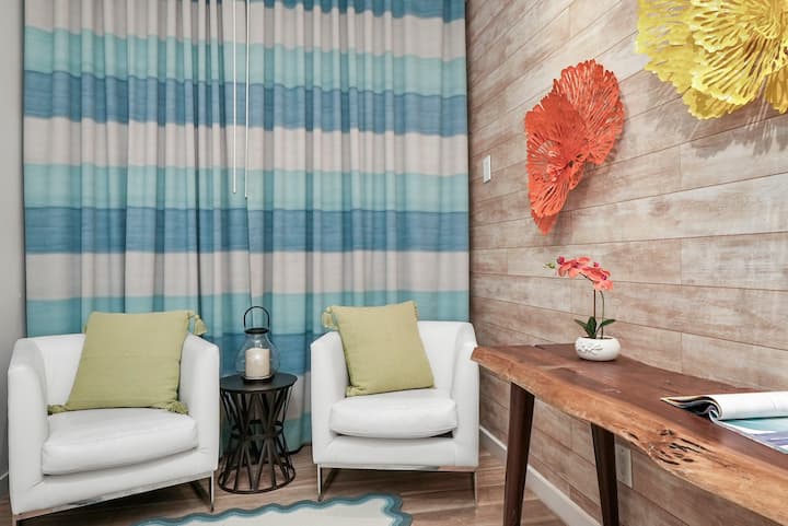 Modern Glam Getaway | Miami Beach - South Beach, FL