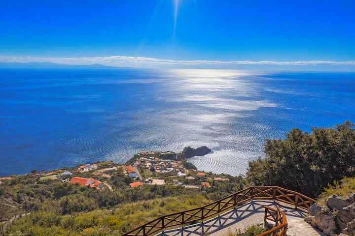 Suite Near Path Of The Gods • Amalfi Coast - Amalfi