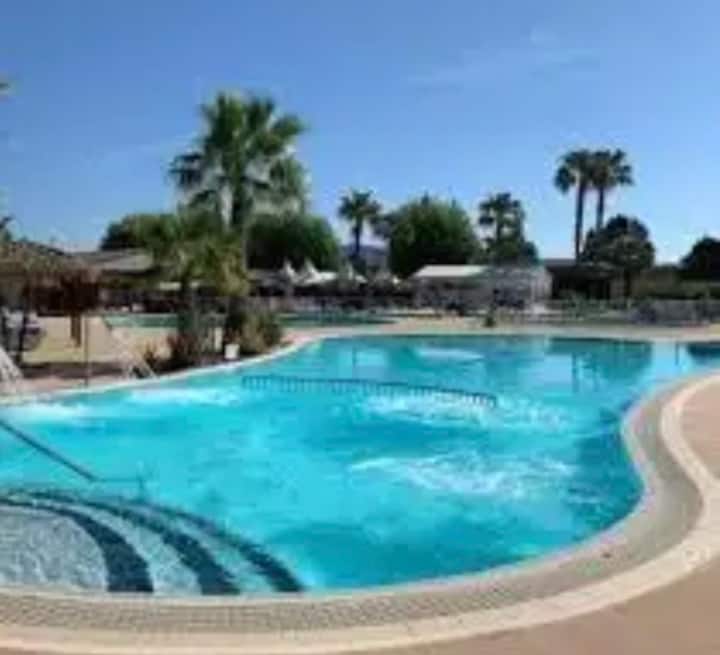 Mobilhom Paradis 4* Piscine Et Toboggan - Fréjus