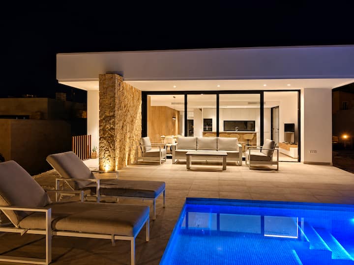 Luxury Villa W/private Pool |10 Min To San J Beach - Alicante