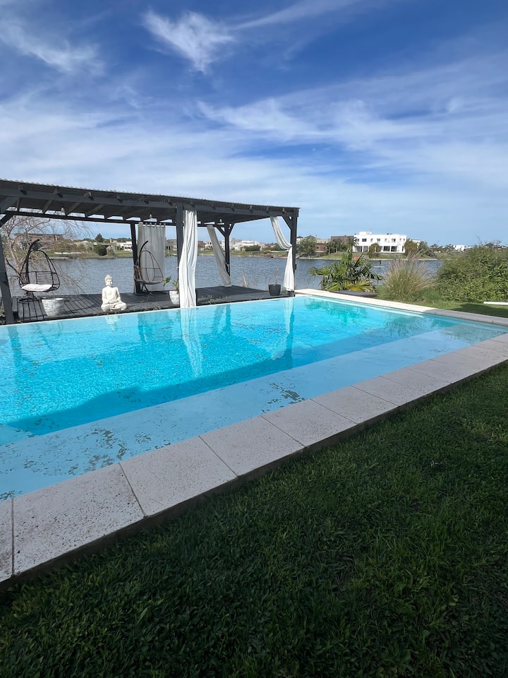 Casa Vidriada Confort - Villa Rosa