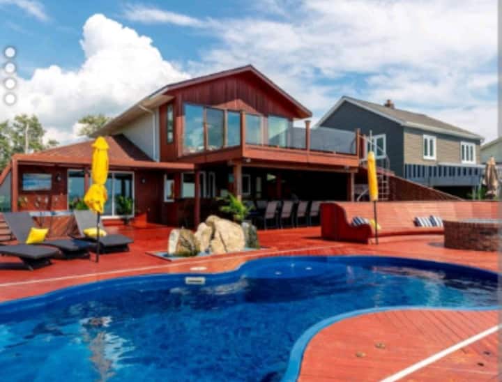 Lake House Oasis - Leamington