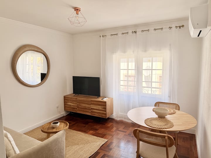 Cantinho Do Castelo - Pedro Ii - Braganza