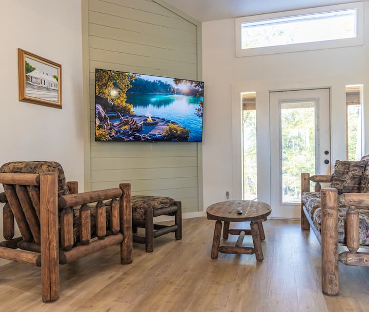 Transitioning To Florida Or Great Quiet Getaway - DeFuniak Springs, FL