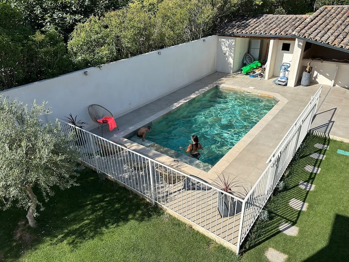 Villa Moderne Avec Piscine Et Jardin En Famille - Villeneuve-lès-Avignon