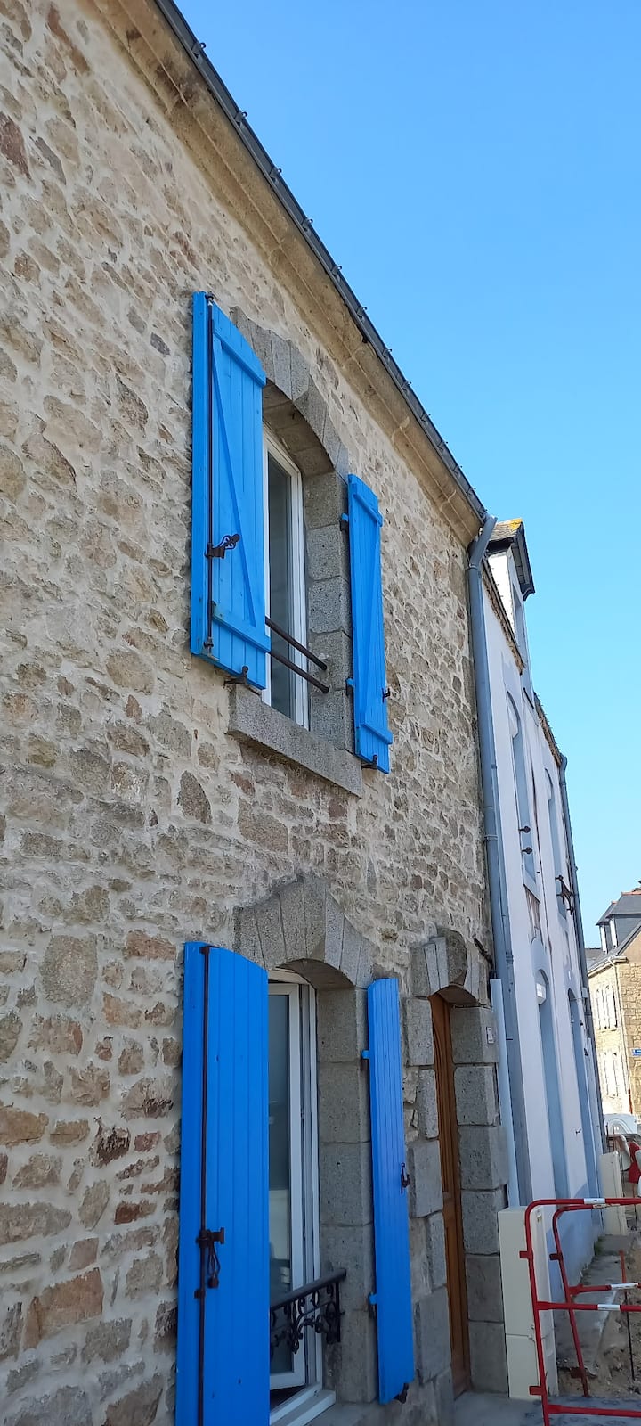 Maison Pierre Et Volets Bleus - Belz