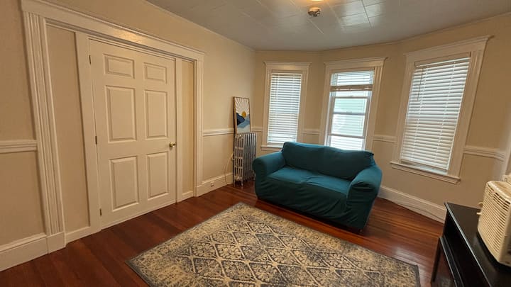 Three Bedroom One Bath Apartment In Somerville - Cambridge, MA