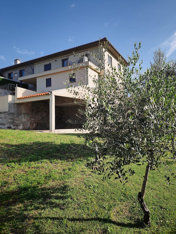 Maison Du Ciseau - Amarante