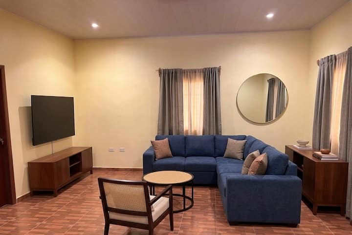 Heart Of Balfate – Secure, Modern & Local - Departamento de Colón