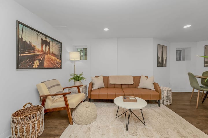 1br King | Pet-friendly +In-unit Laundry +Backyard - Jersey City, NJ