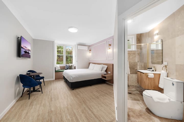 Garden View Room - Pet Friendly Room - Katoomba