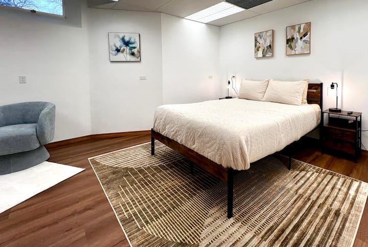 Famous Scott Photography House: Basement Unit - Great Falls, MT