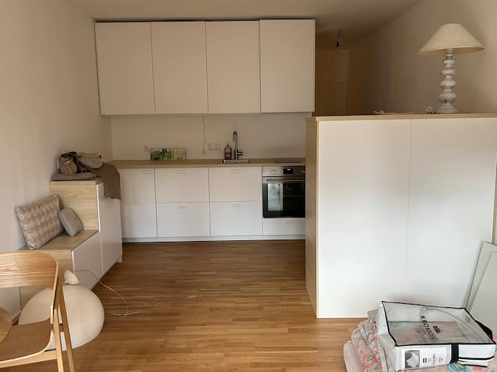29 Qm Wohnung In Top-lage Schwabing Alles Neu! - Munich Central Station