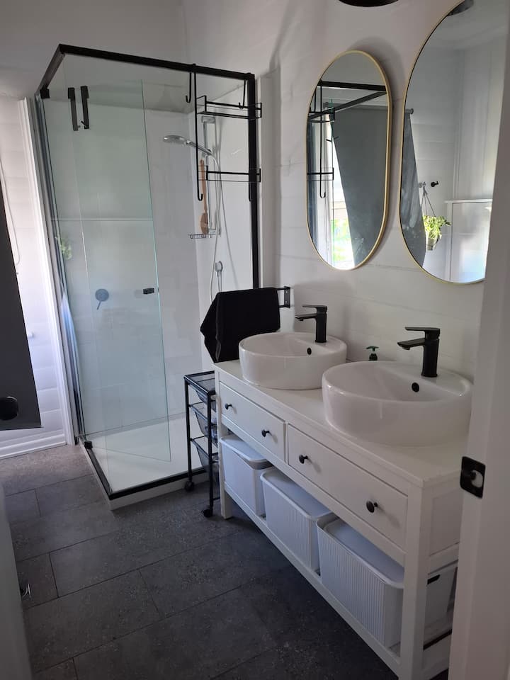 City Edge Cottage - Ipswich, Australia
