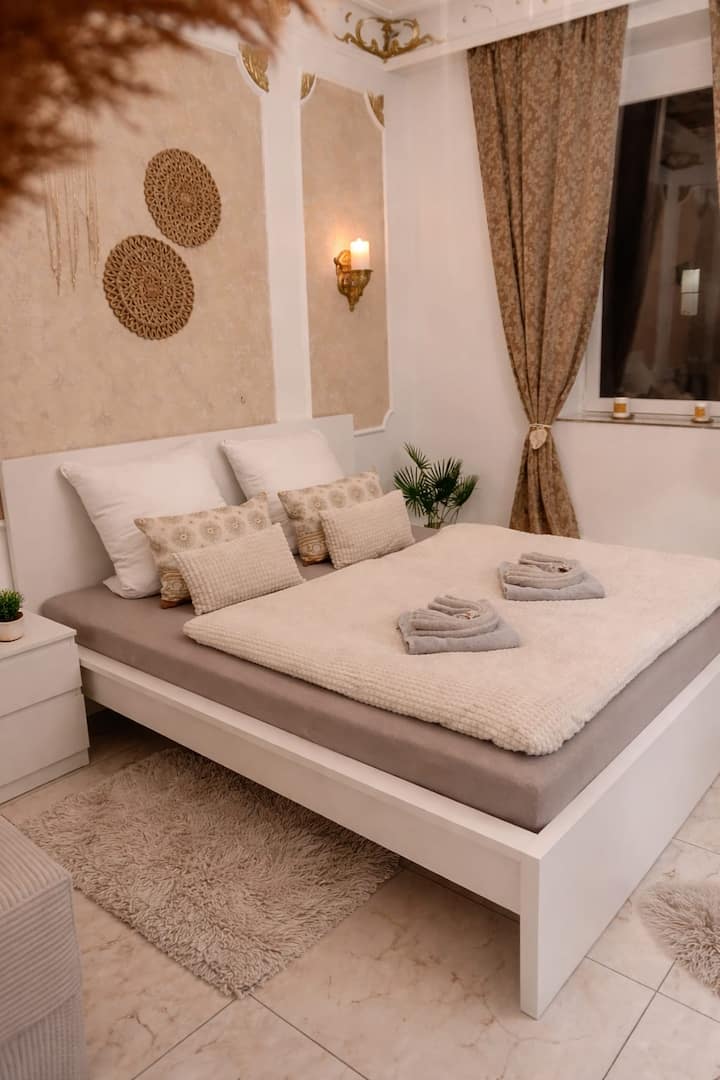 Honor Extravaganz Danube View With Kitchen - Linz