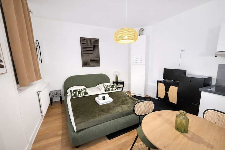 Studio Paris 18eme Montmartre, 2 Personnes - Moulin Rouge