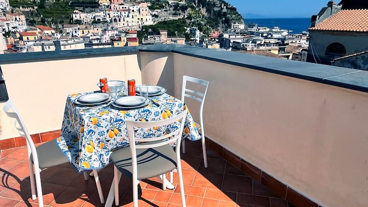 Mansarda Oblique Cobalto - Maiori