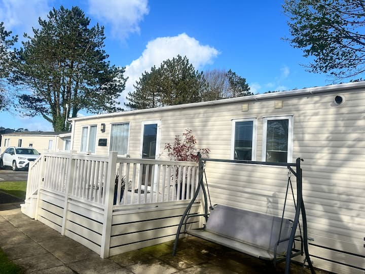 Ocean Escape - Fowey