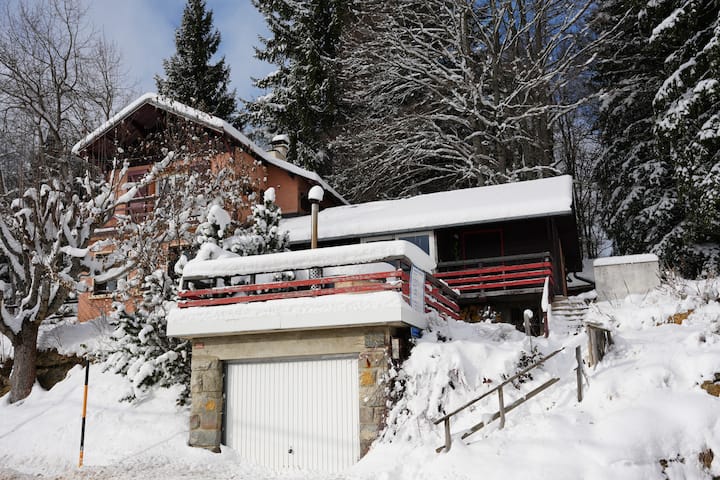 Chaleureux Appartement Dans Chalet à La Féclaz. - Aix-les-Bains