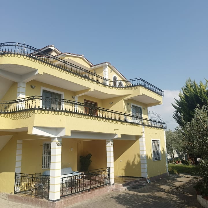 Tour Guide Albania Beautiful - Durres
